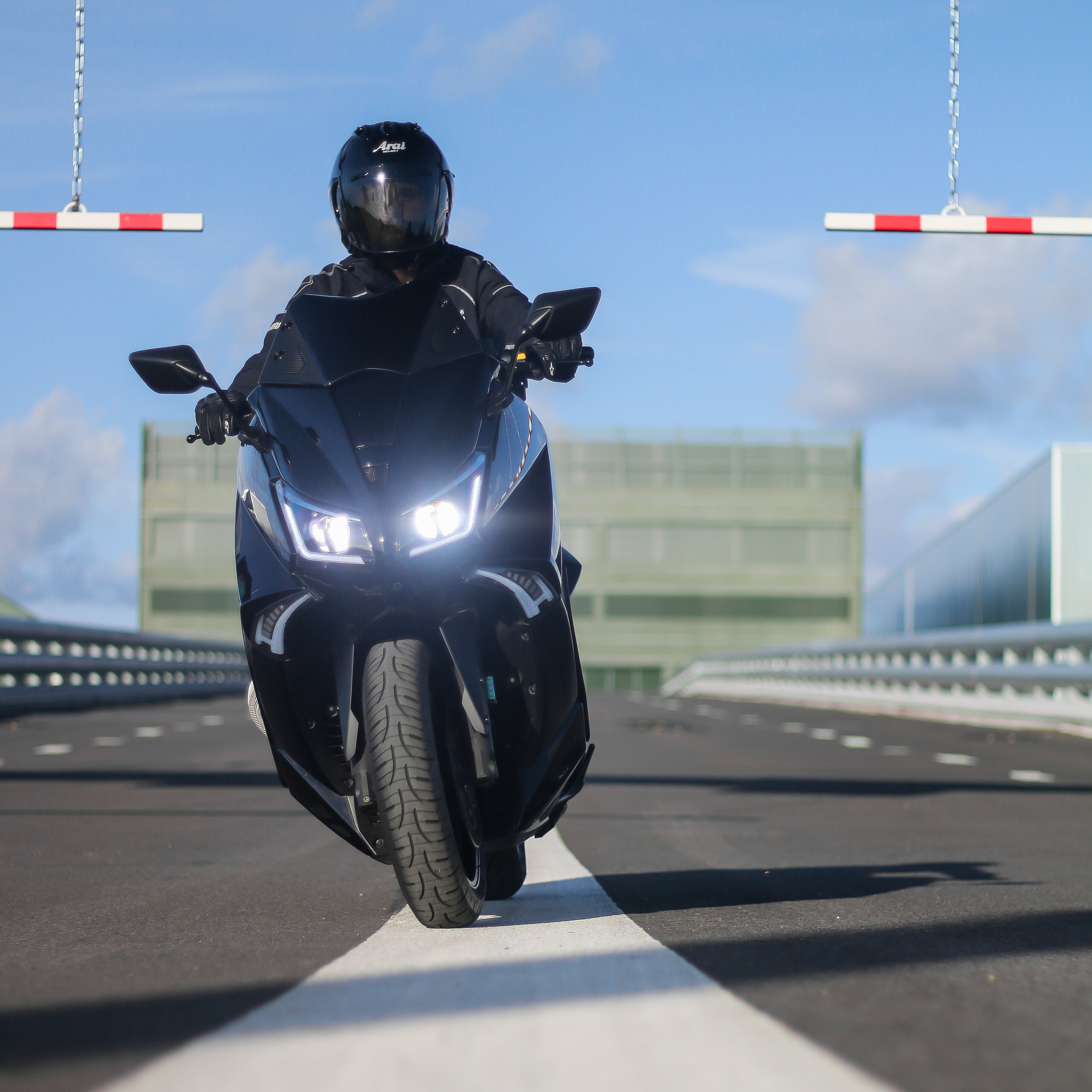 Phare LED TMAX 530 (2012-2014)